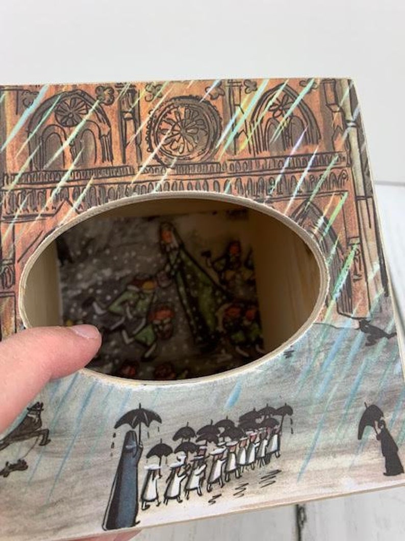 Madeline Tissue Box Cover Madeline Book Gift for Madeline - Etsy