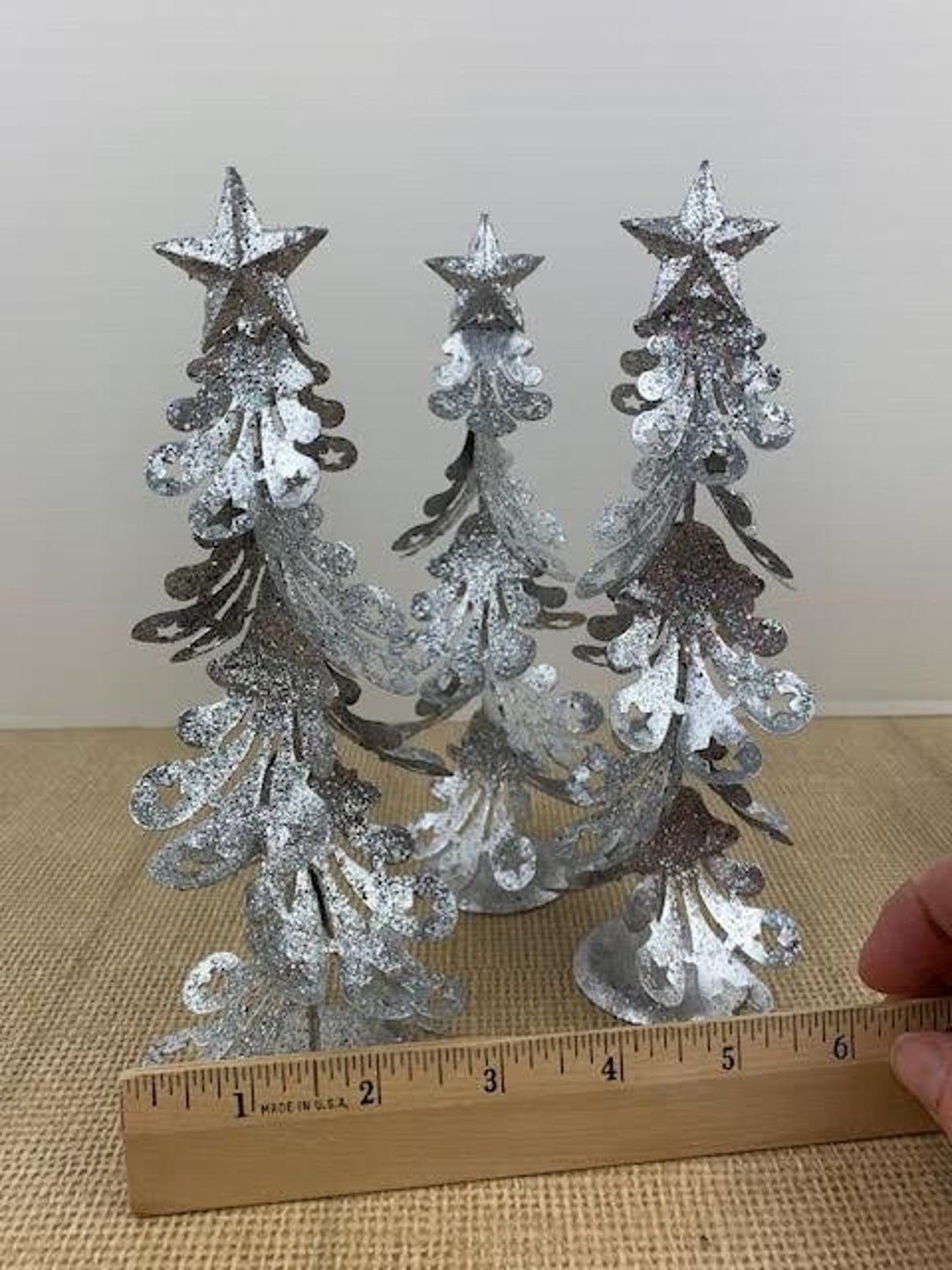 Glittered Silver Metal Xmas Tree, Silver Christmas Tree With Glitter ...