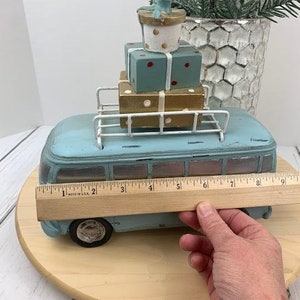 Christmas Vw Van, Vw Van With Presents on Top, Vw Van Decked Out for ...