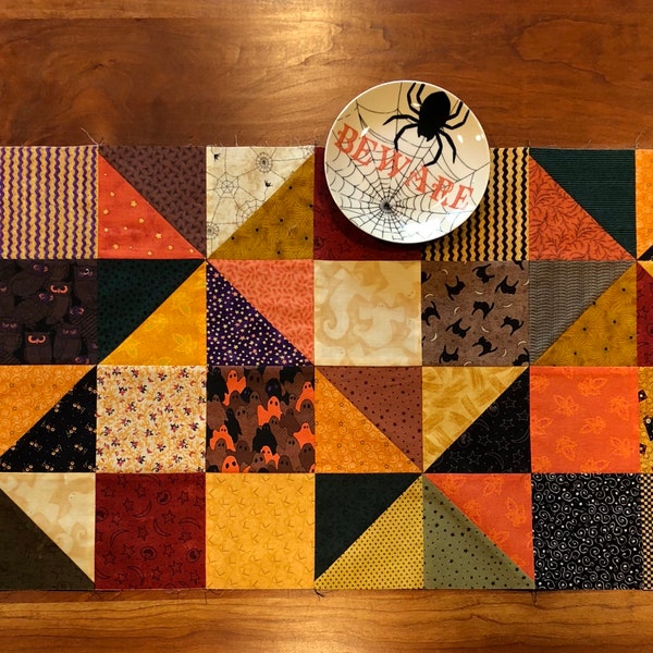 Halloween Table Runner Pattern - Etsy
