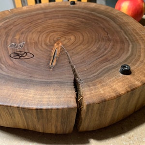 Walnut Log Slice, End Grain, Wood Slice, Rustic Decor, Live Edge, Wood ...