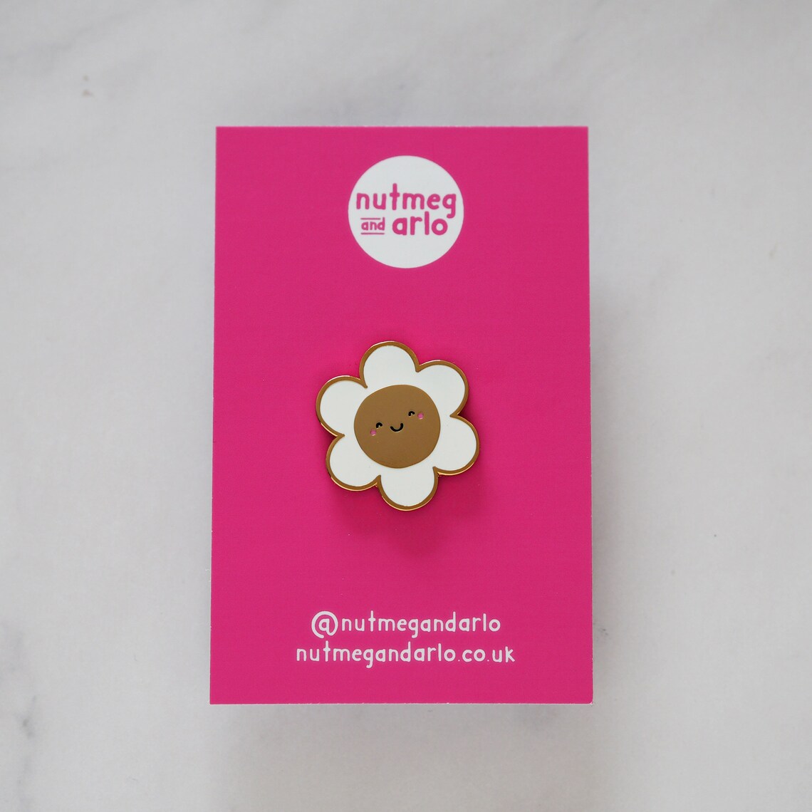 Happy Daisy Enamel Pin - Etsy