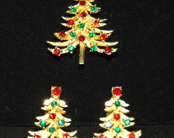 Vintage MYLU CHRISTMAS Tree Brooch Pin & Clip Earrings Set | Etsy