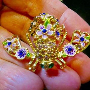 JOAN RIVERS Large Lilac Flower Garden BEE Brooch Pin W/ Small Bee ...
