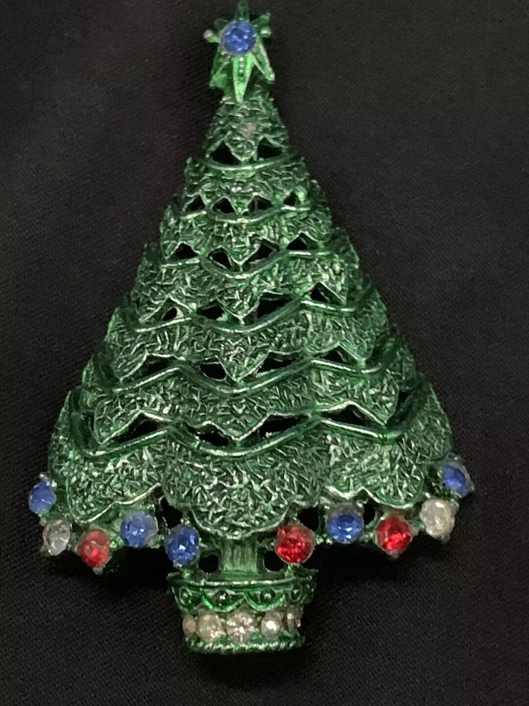 Rare COREL Signed Emerald Green Enamel & Rhinestone Christmas Tree Pin ...