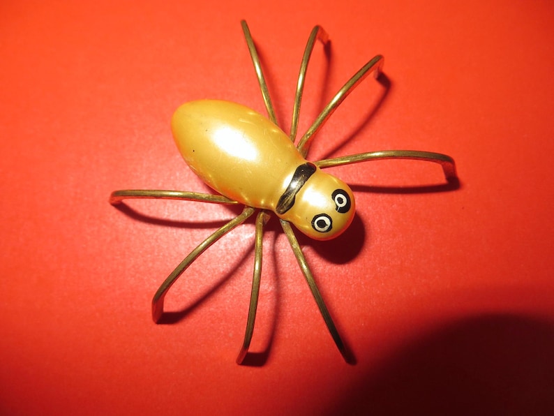 Antique 30s-40s BAKELITE SPIDER Large Gold Lacquer Brooch Pin Brass ...