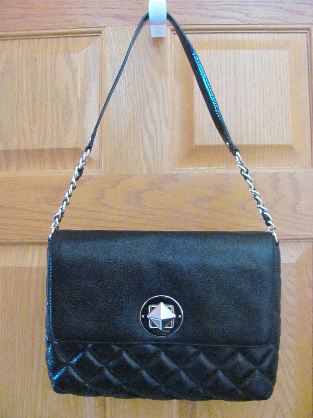 KATE SPADE NYC 90s Large Metallic Black Leather Quilted Shoulder Bag ...