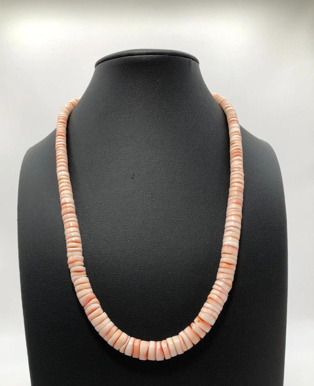 Vintage 70s Beaded Coral Color Puka Shell Statement Necklace 17" Unisex ...