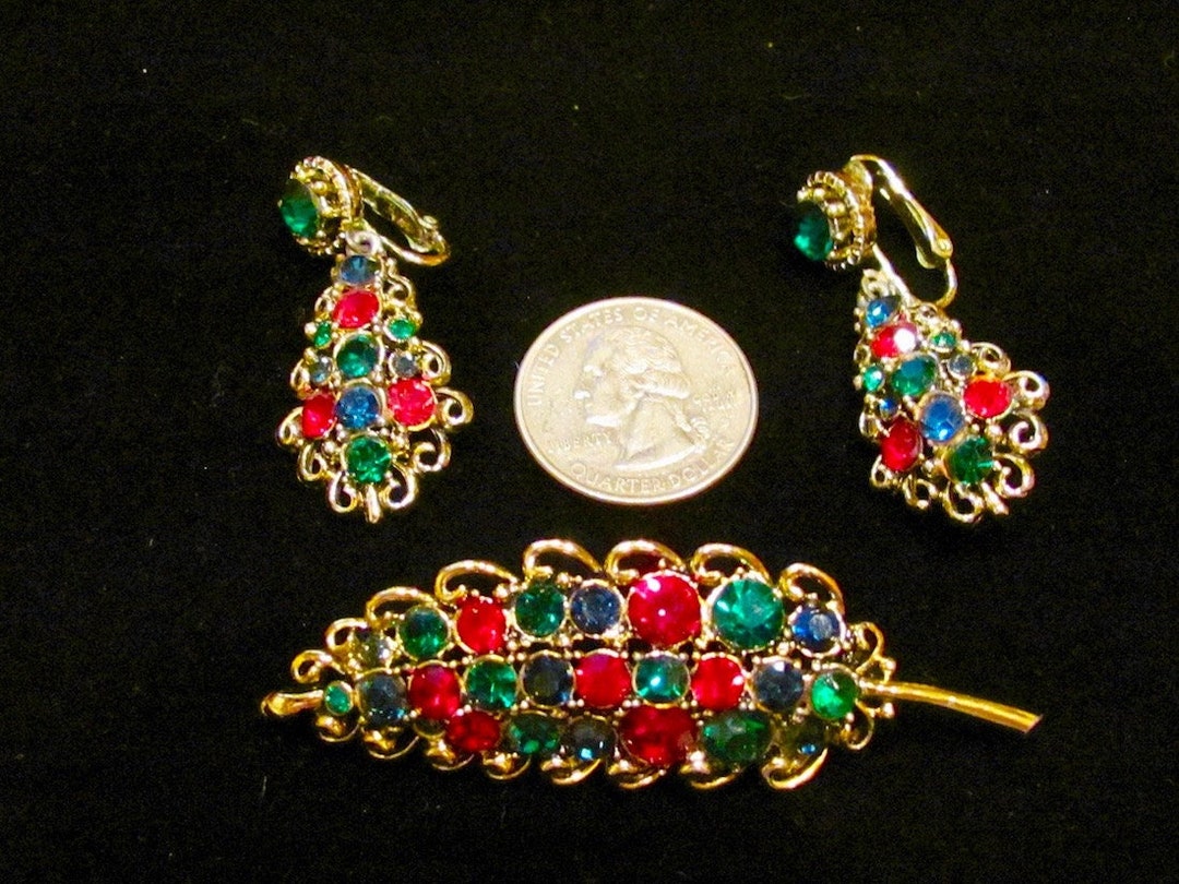 Vintage HOLLYCRAFT Signed Red Green Blue Rhinestone Demi - Parure ...
