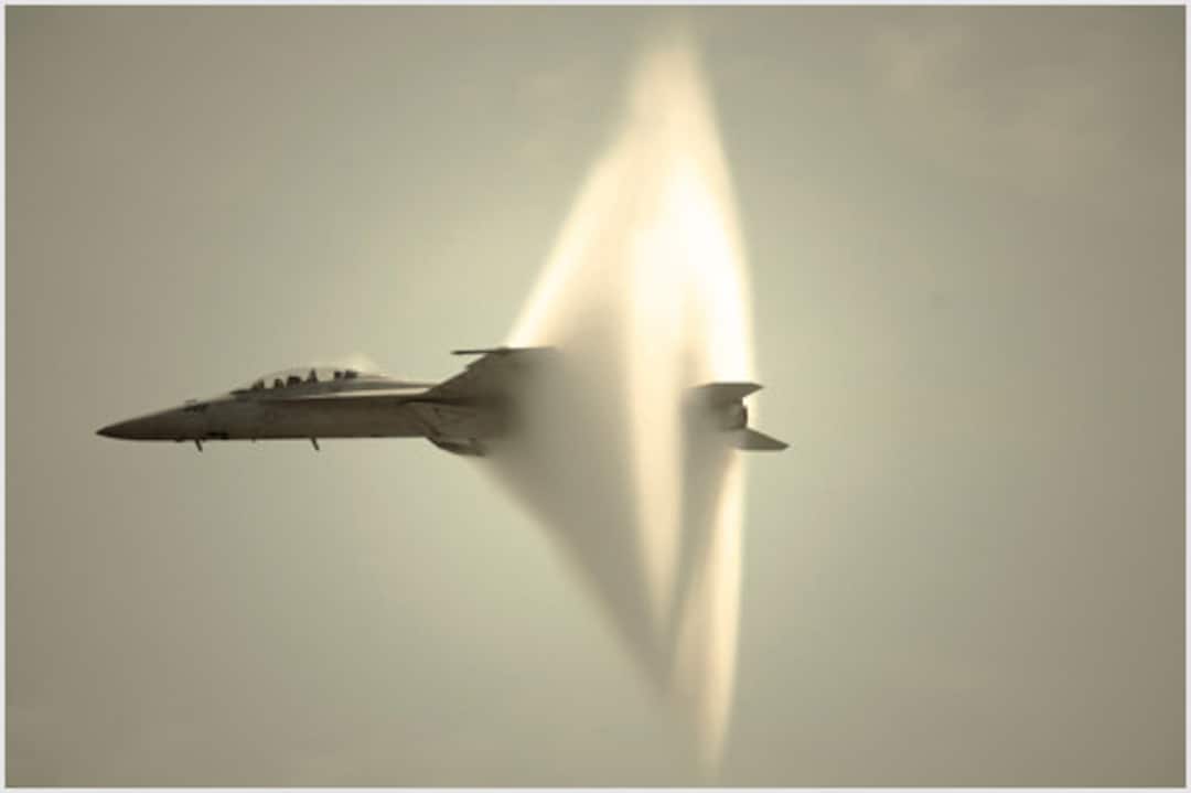 Sonic Boom Jet Plane Flying and Breaking the Speed of Sound Amazing ...