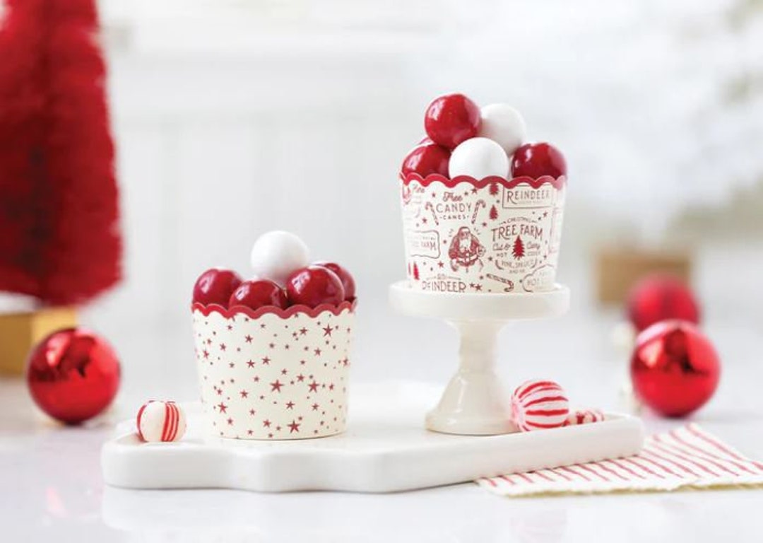 Red Stop Here Stars Food Cups/ Baking/ Treat Cups - Etsy