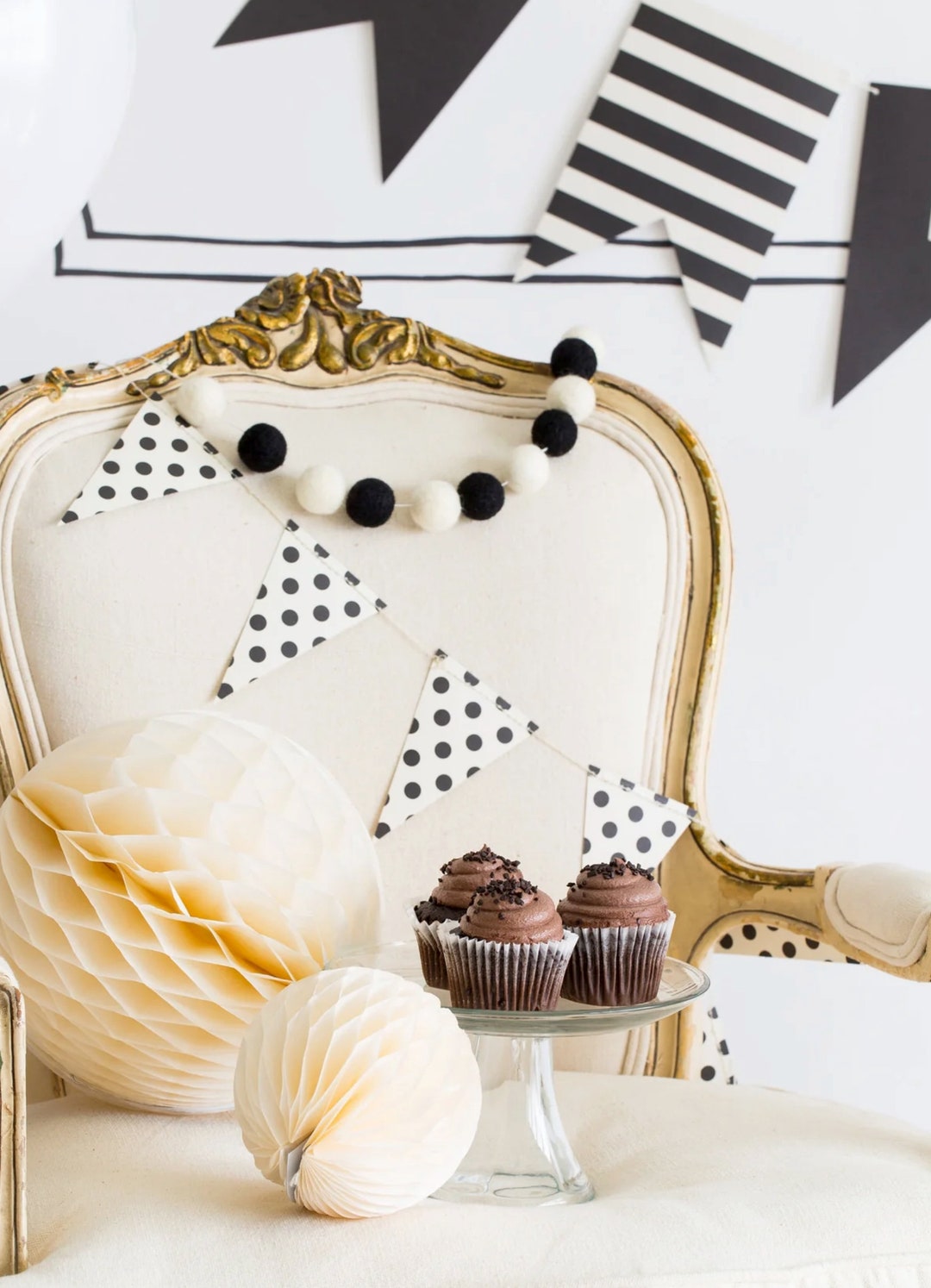 Black & White Dot Banner/ Pennant Banner/ Polka Dot Banner / Monochrome ...