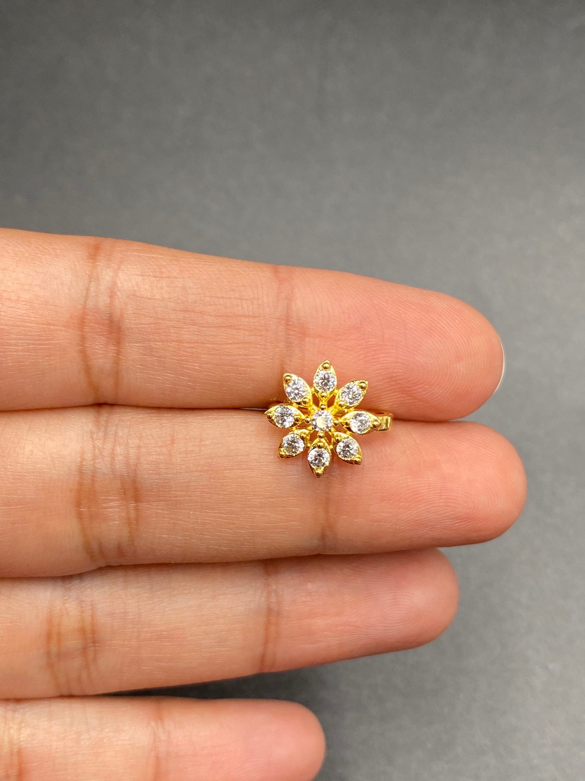 Nose Ring/ Pressing Nose Ring/ Nuth/ Mukku Pudaka/ Mukuthi/ Wedding ...