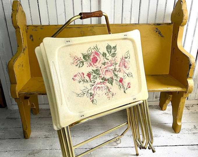 4 Fiberglass Folding TV Trays With 4 Stands and 1 Rack, Quaker ...