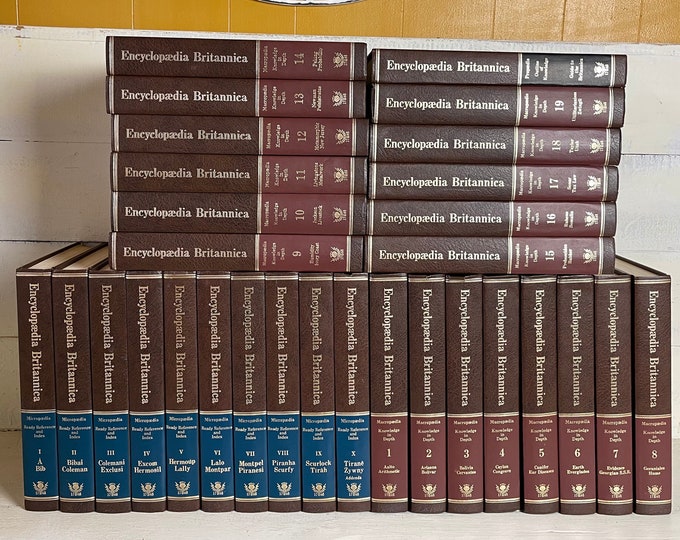 1979 Encyclopaedia Britannica Set, 30 Volumes in Set, Brown ...