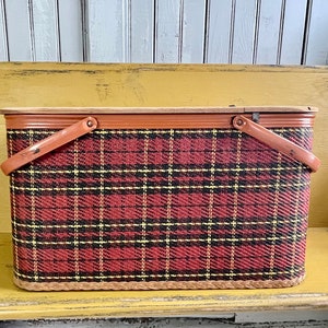 Red Plaid Redmon Basket, SANDED LID, Natural Wood Color, Tartan Plaid ...