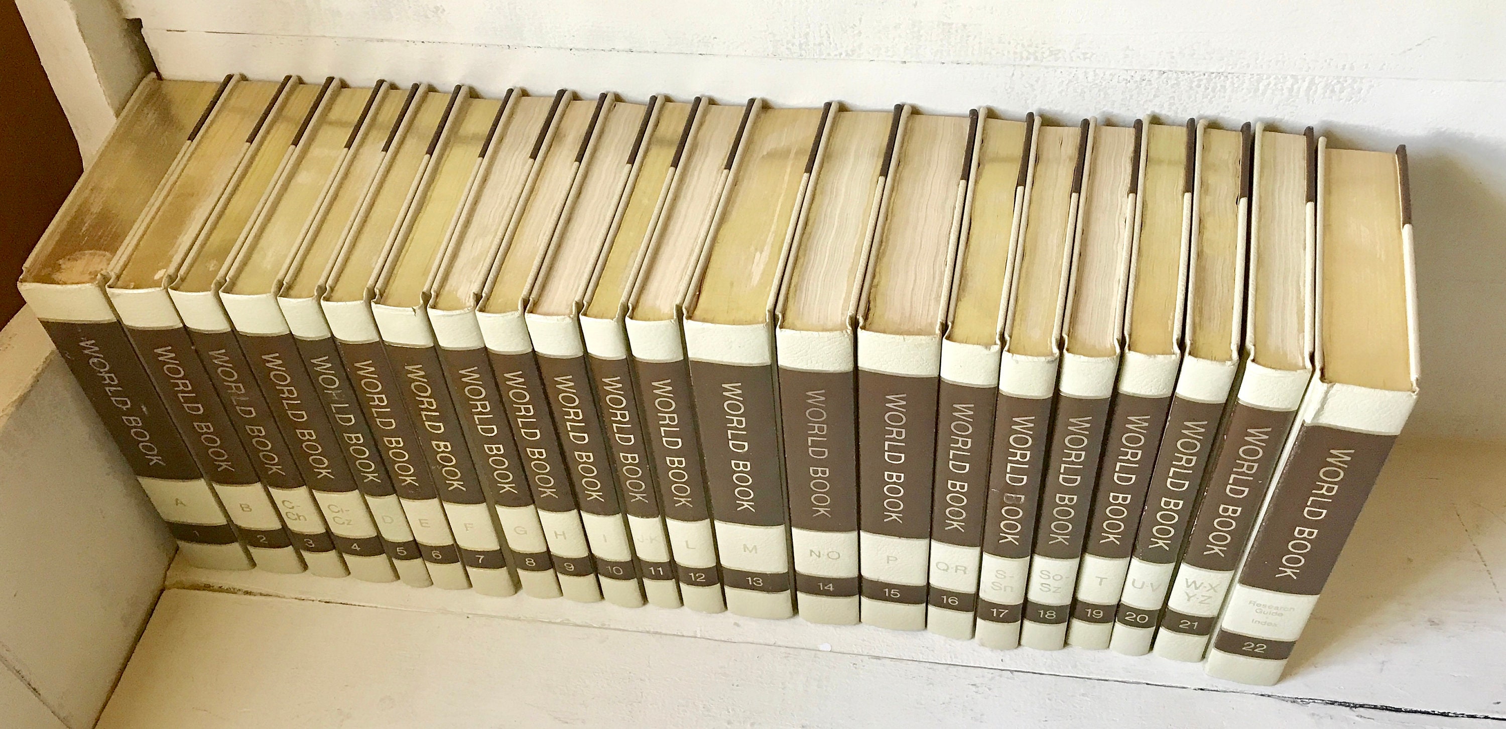 1973 World Book Encyclopedia A-Z Books Field Enterprises - Etsy