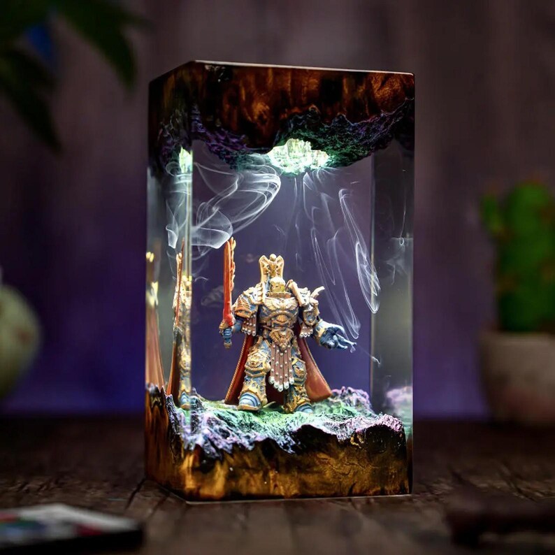 Emperor of Mankind Warhammer Resin Light Sculpture | Fantasy Tabletop ...