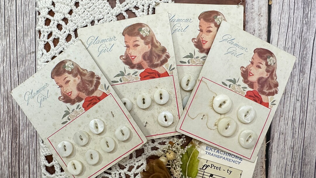 Vintage Glamour Girl Buttons on Card (4). Great Gift for Vintage ...