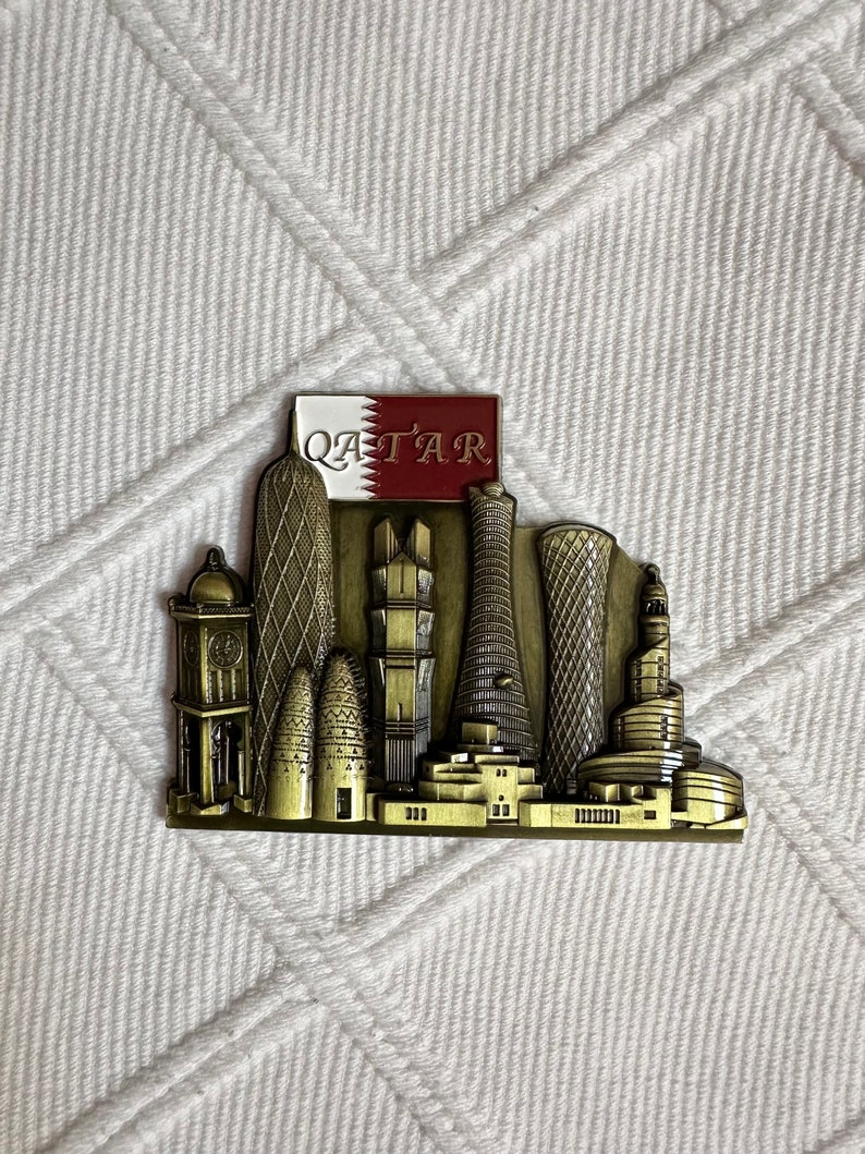 DOHA QATAR Pin Magnet Doha City Skyline Copper Color Metal new No Tags ...
