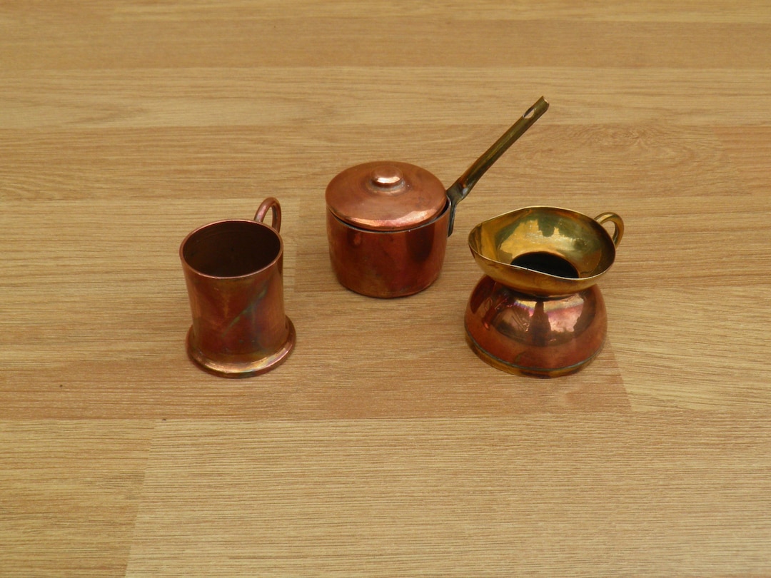 Miniature Copper & Brass Kitchenalia Items Jug, Saucepan, Tankard ...