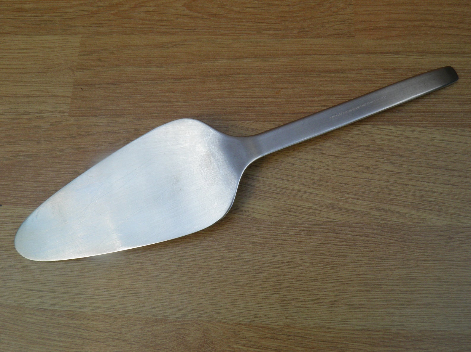 Retro Stainless Steel Cake Lift/slice/server Sable Pattern - Etsy