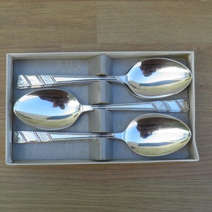 Silver Plated Dessert Spoons Made by Viners Silver Rose Pattern Boxed ...