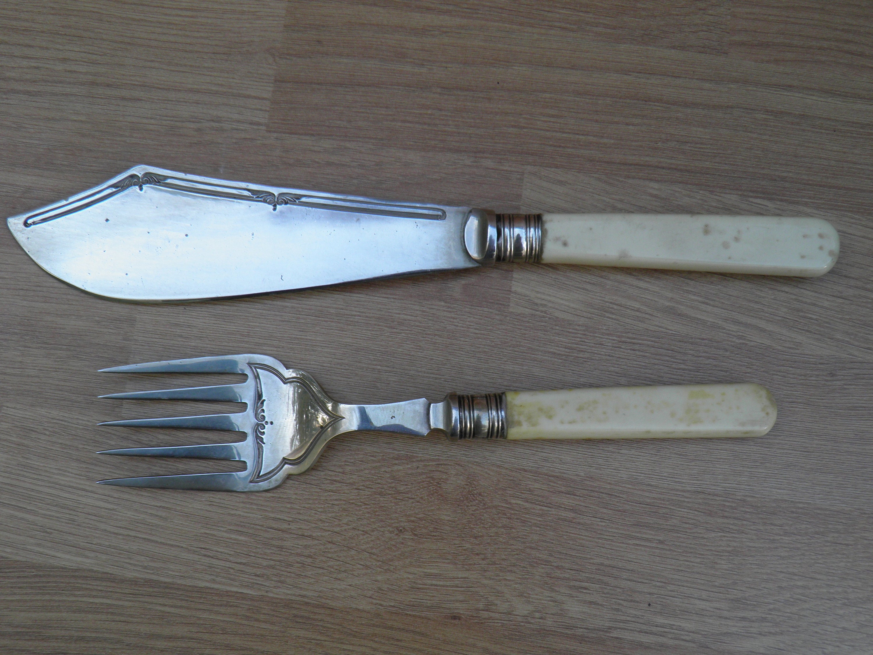 Stainless Nickel Fish Serving Set With Bakelite Handles | Etsy