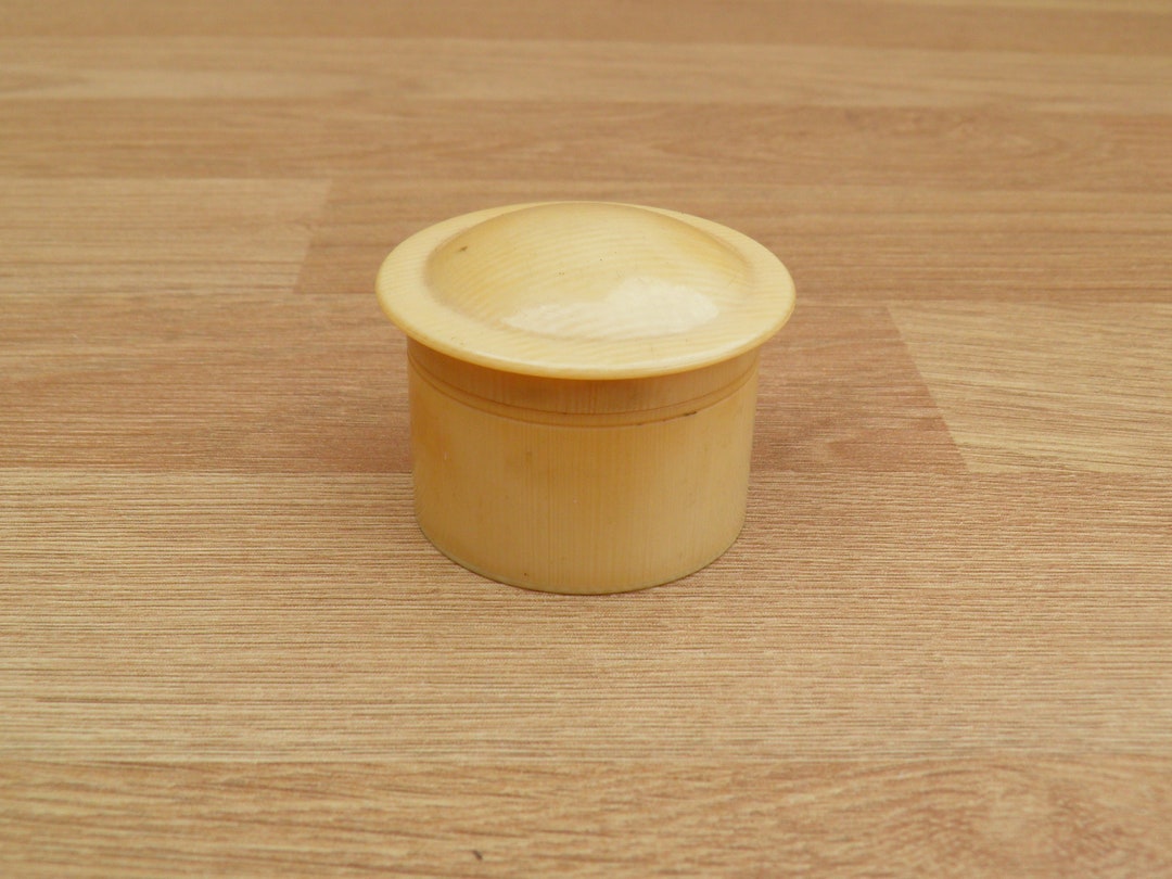 Bakelite Pill Box Made in England Vintage - Etsy