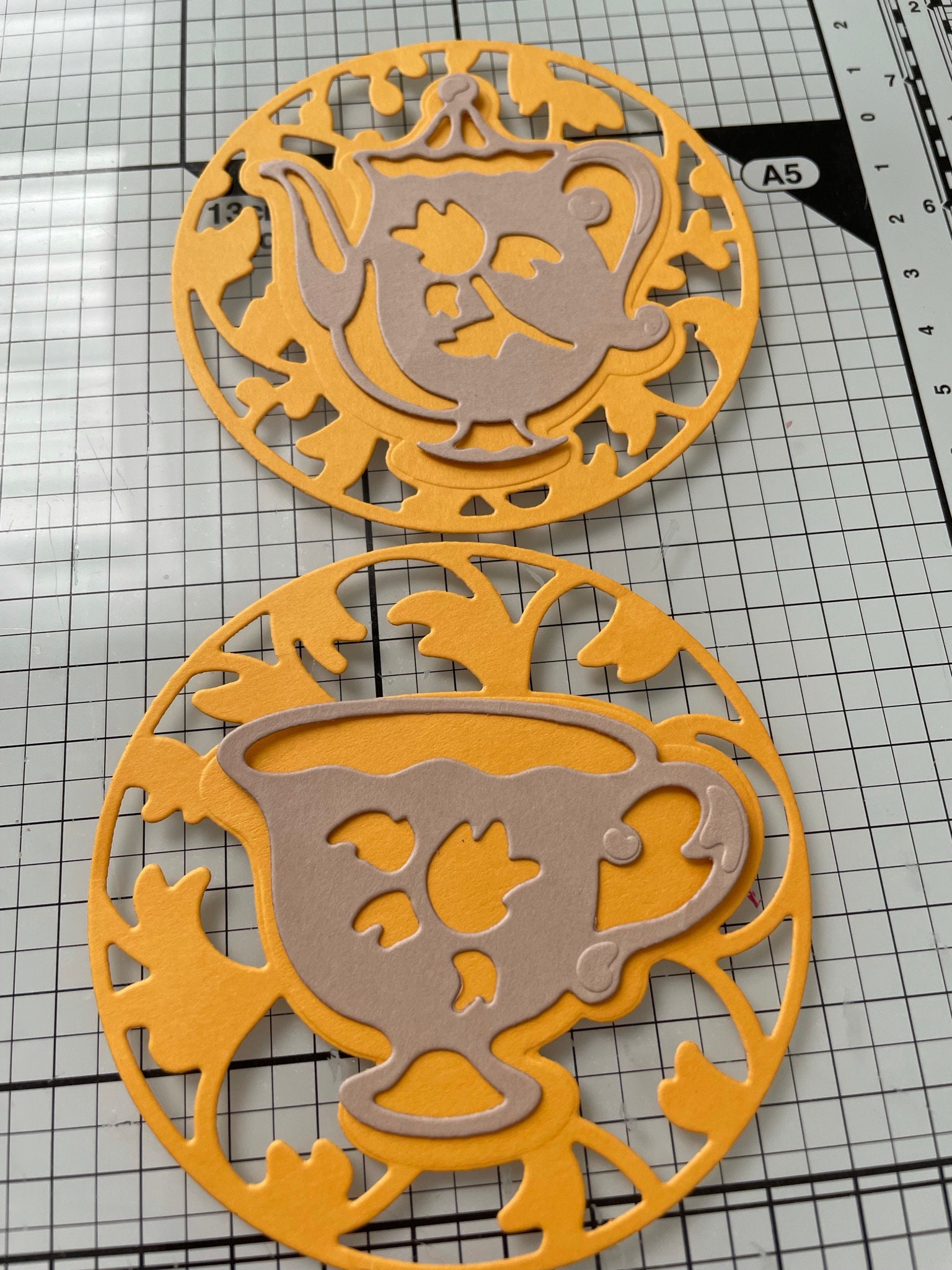 TONIC STUDIOS Detailed Metal Craft Dies, Metal Craft Die, Oval Set 2 ...