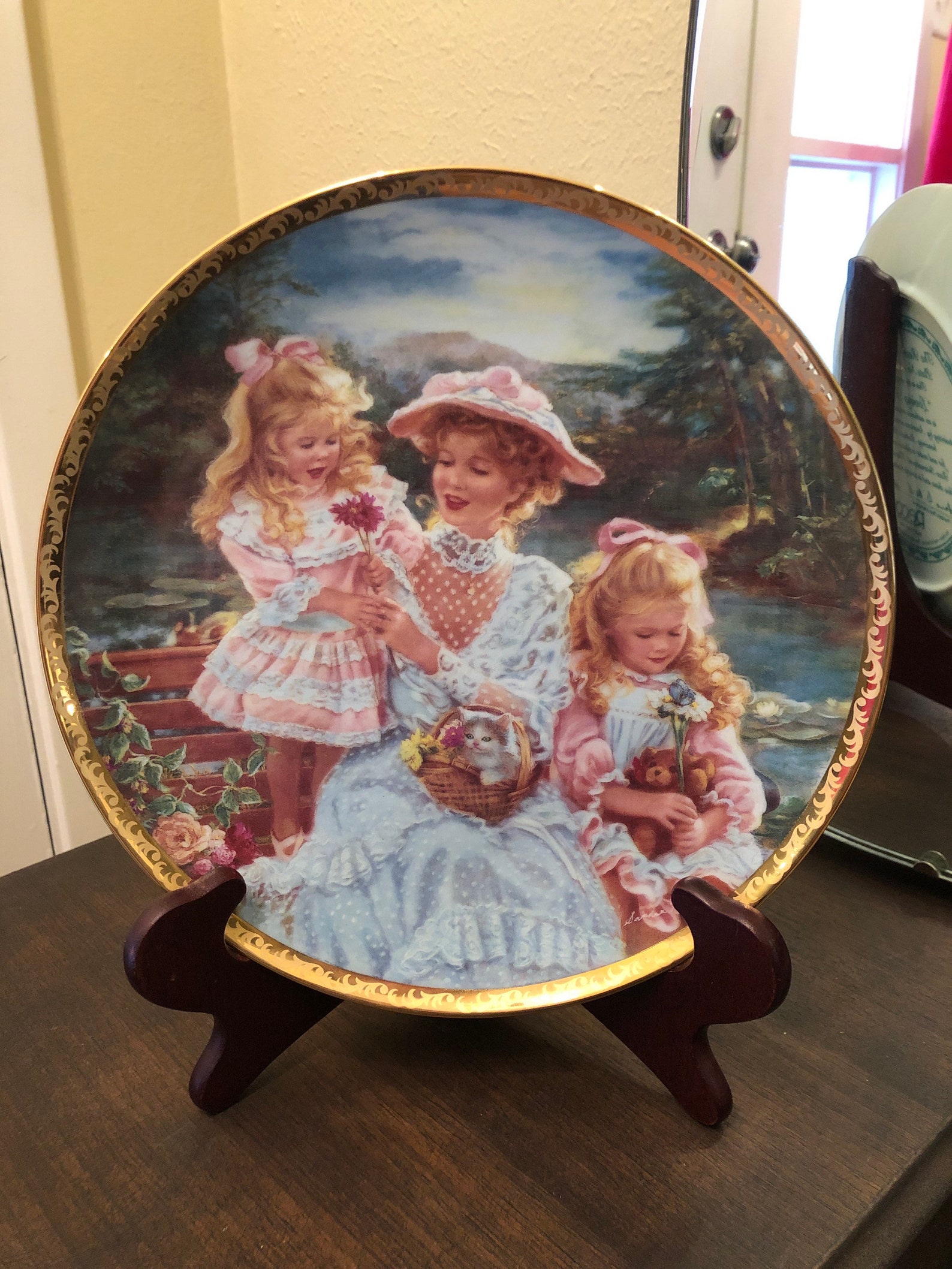 Dinnerplate Collectible the Reco Collection “loving Touch” Honoring ...
