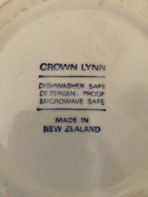 Vintage 6 3/4 Crown Lynn Dinnerware New Zealand B&B - Etsy UK