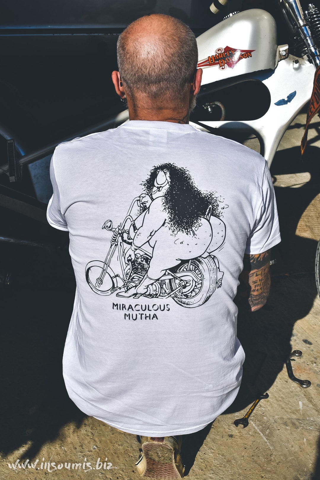 Miraculous Mutha T-shirt - Etsy