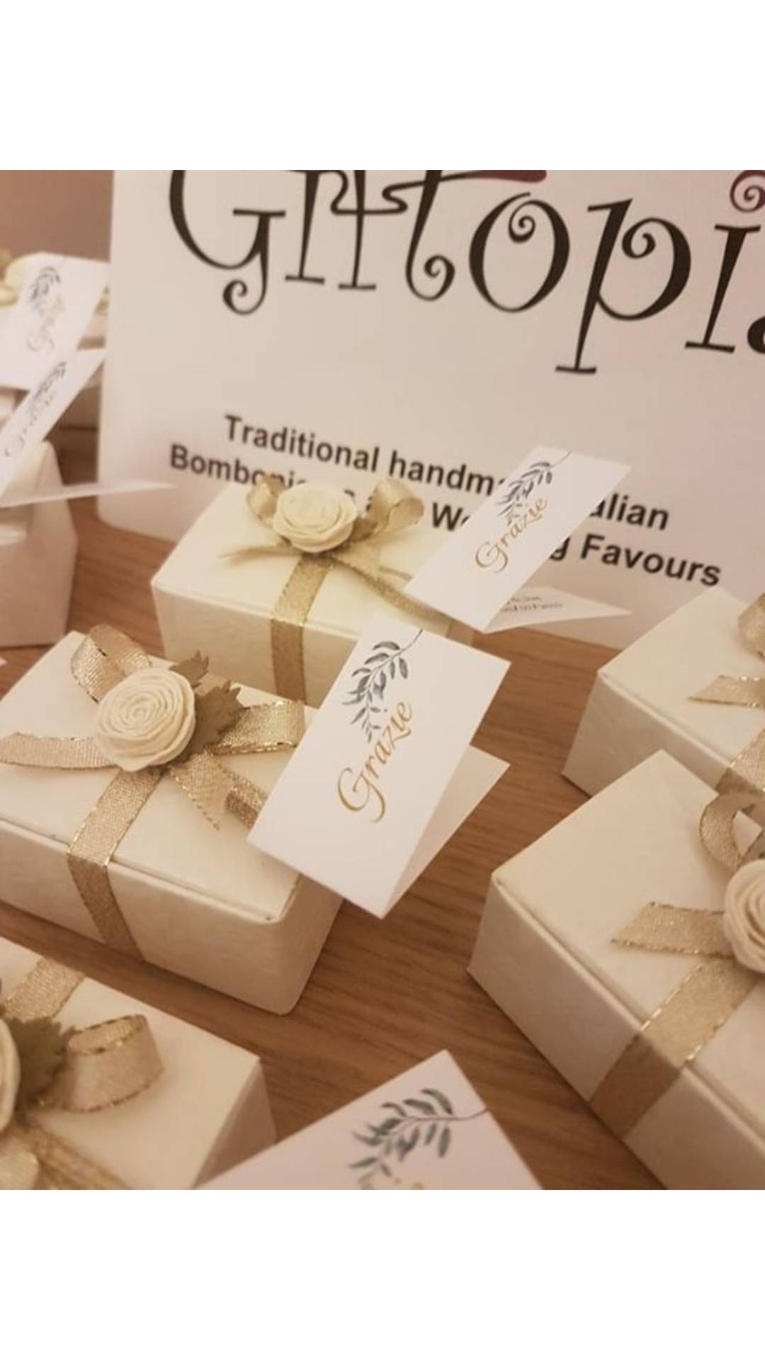 Elegant Wedding Favours: Vintage Personalised Favours for Guests - Etsy