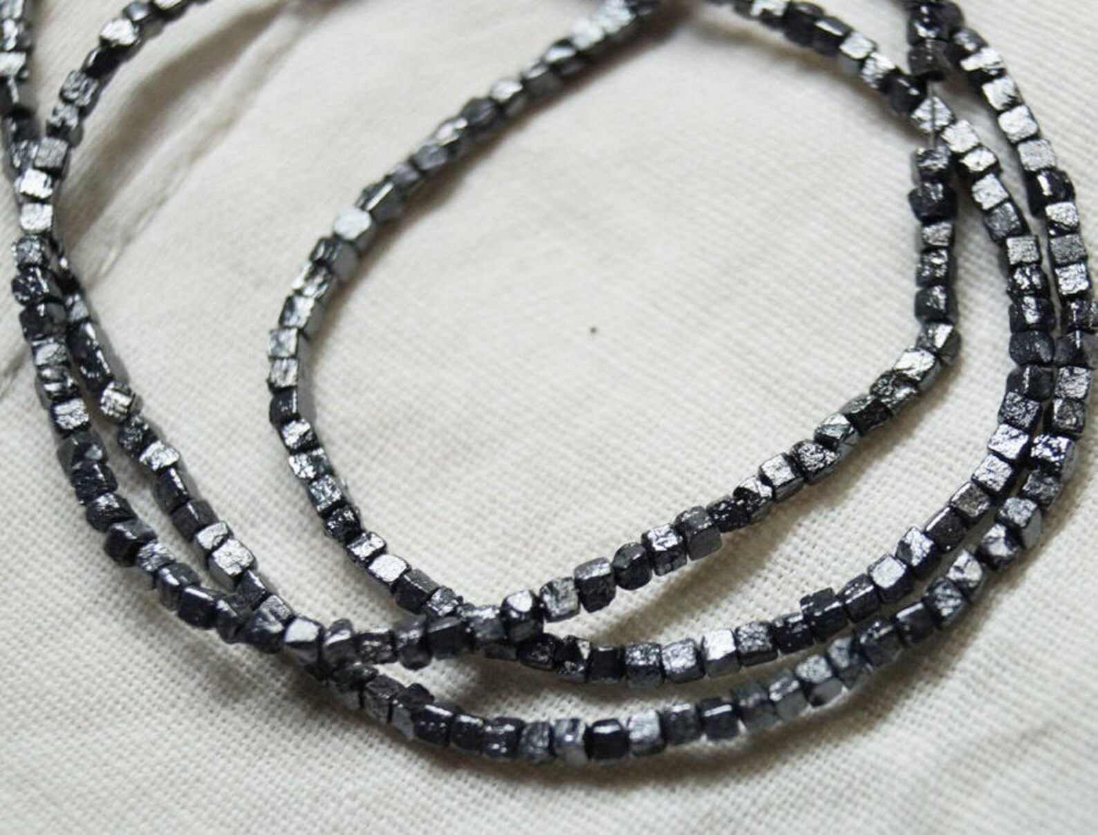 ON SALE 55% 4 Inch Black Diamond Box Cubes 2-3mm Black - Etsy