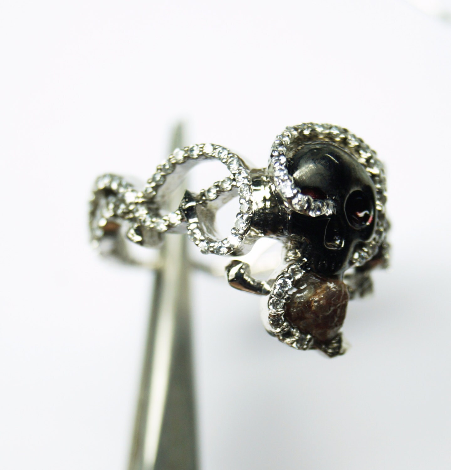 1.0 Cts Red Uncut Diamond Skull Ring Red Diamond Ring - Etsy