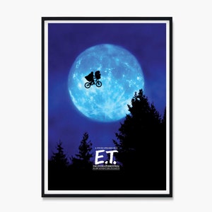 ET Movie Poster, ET Vintage Movie Poster, the Extra Terrestrial Movie ...