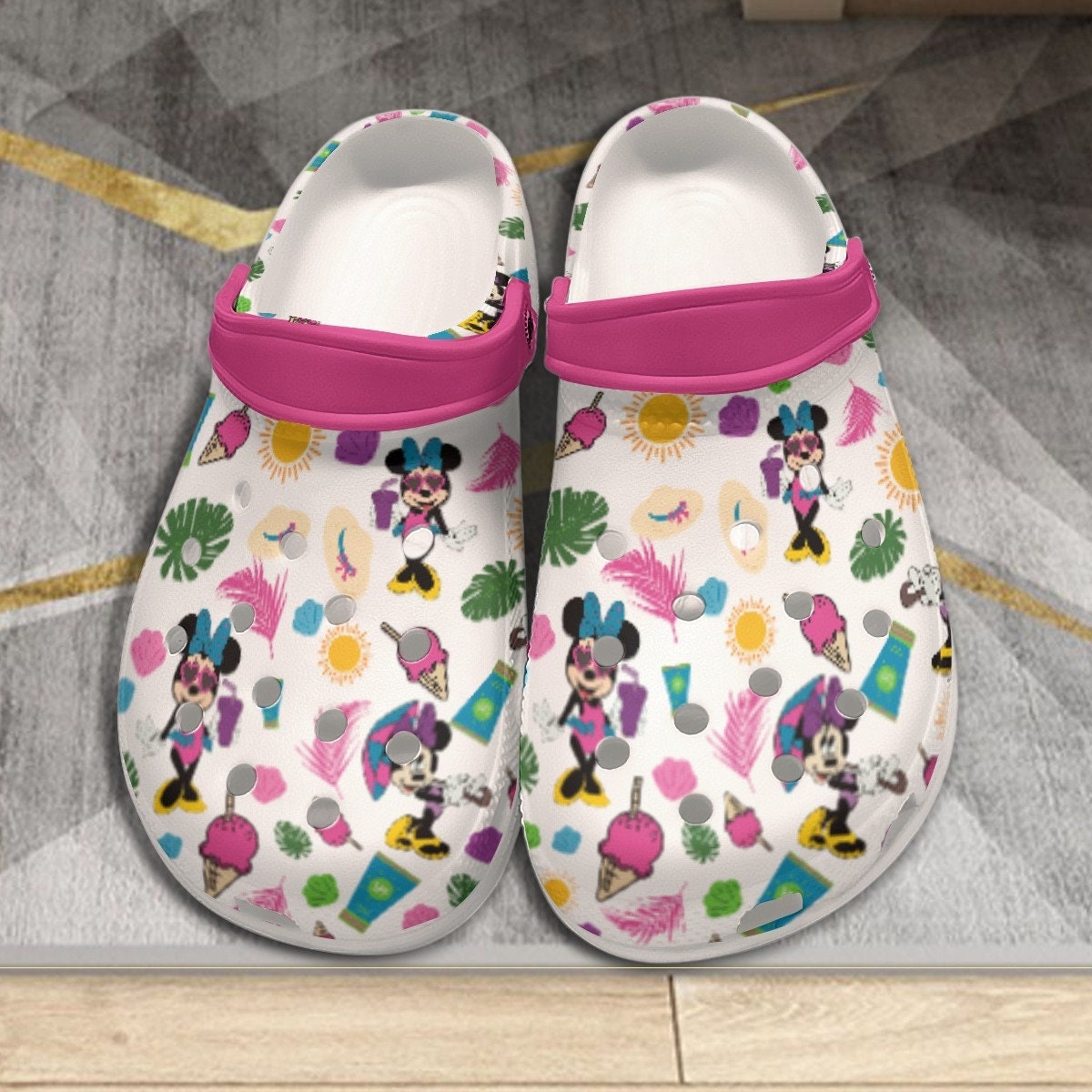 Minnie Mouse Summer, Summer Print, Disneyland Shoes, Minnie Mouse Croc ...