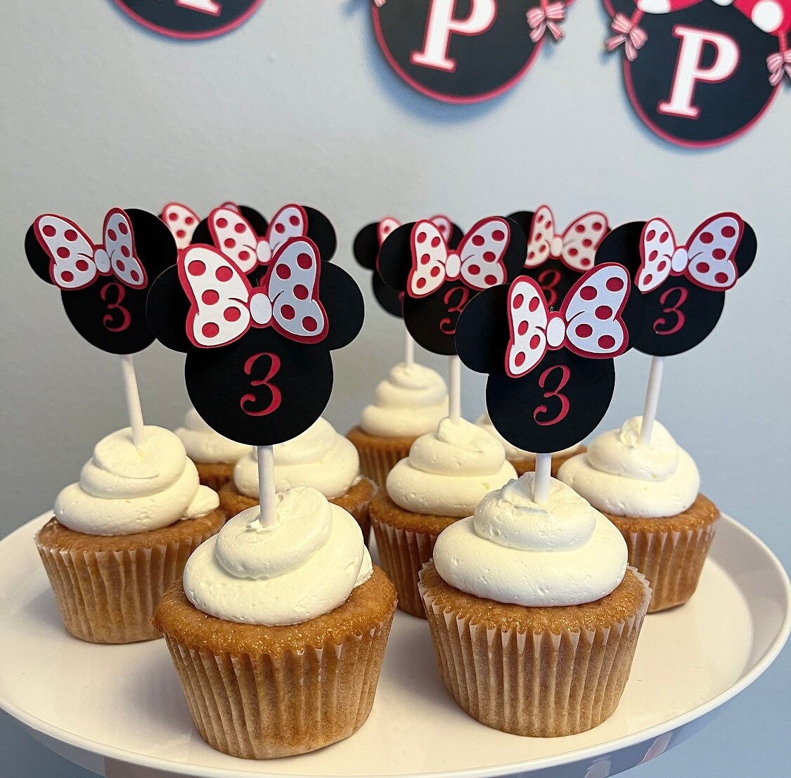 Minnie Mouse Cupcake Toppers (12 Pcs.) - Etsy