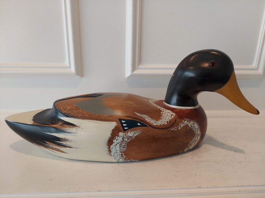 Wood Carved Duck - High Level of Details - Hand Painted Collectible ...