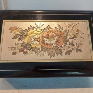 Floral Music Box - Floral Wood Jewelry Box - Original Music Box ...