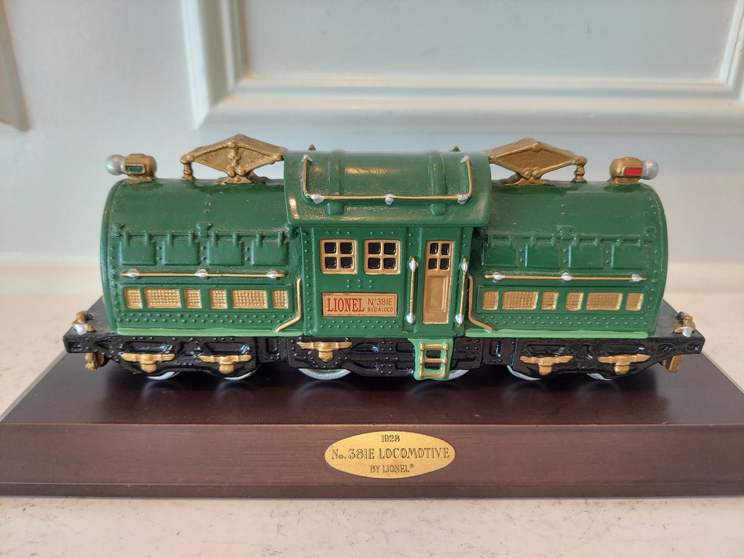 Collectible 1992 Avon Lionel Train - 1928 No 381E Locomotive ...