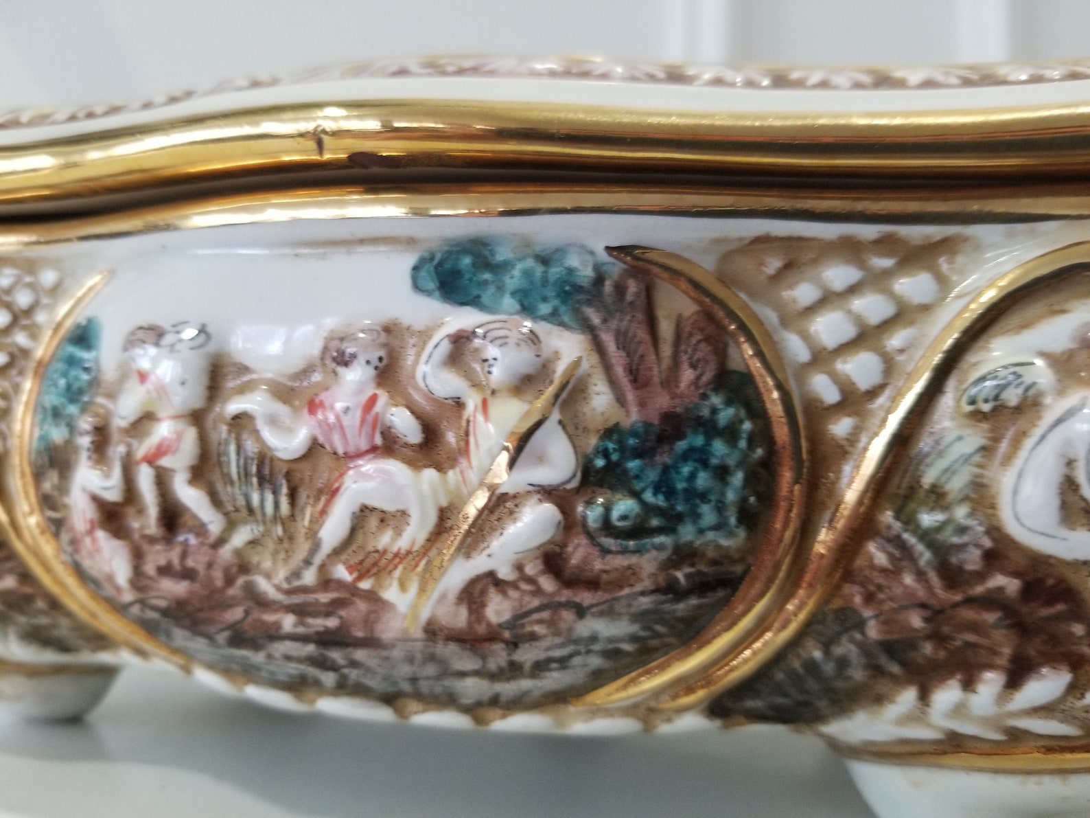 Antique R Capodimonte Porcelain Hand Painted Box With Lid - Gold Trim ...