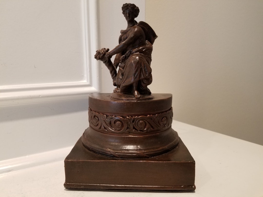 8 Tall Victorian Style Woman Statue Figurine - Etsy