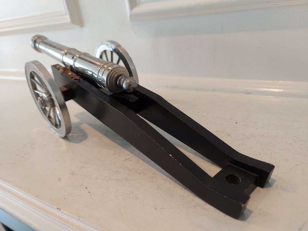 Metal Adjustable Cannon With Spring - Collectible Cannon Replica With ...