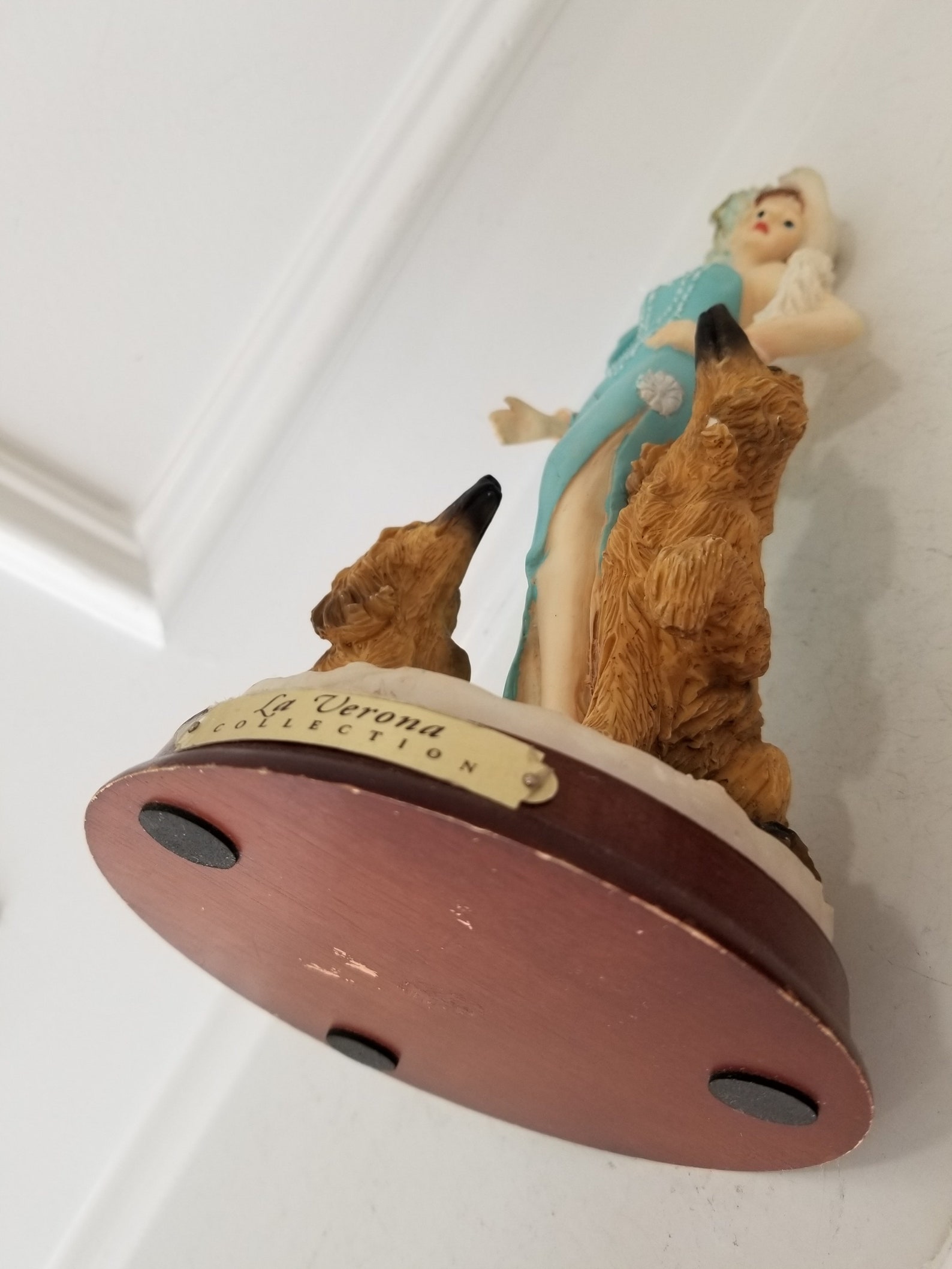 La Verona Collection Figurine Lady With Dogs Figurine High | Etsy