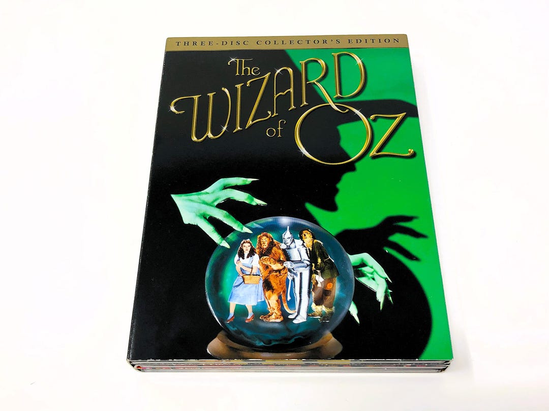 The Wizard of Oz Three-disc Collector's Edition: Classic Fantasy ...