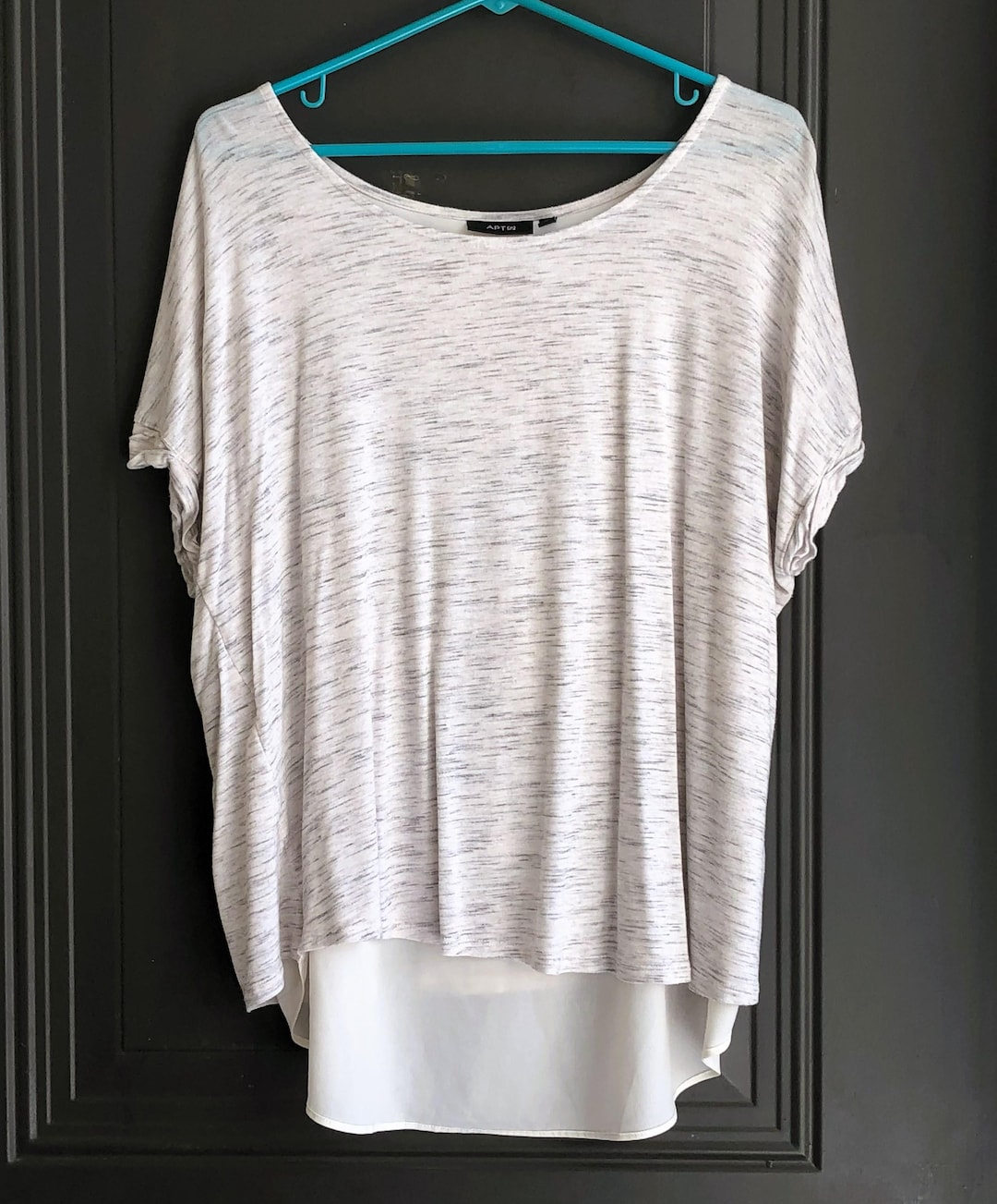 Ivory & Gray Marled Knit Blouse With Shirttail Hem - Etsy