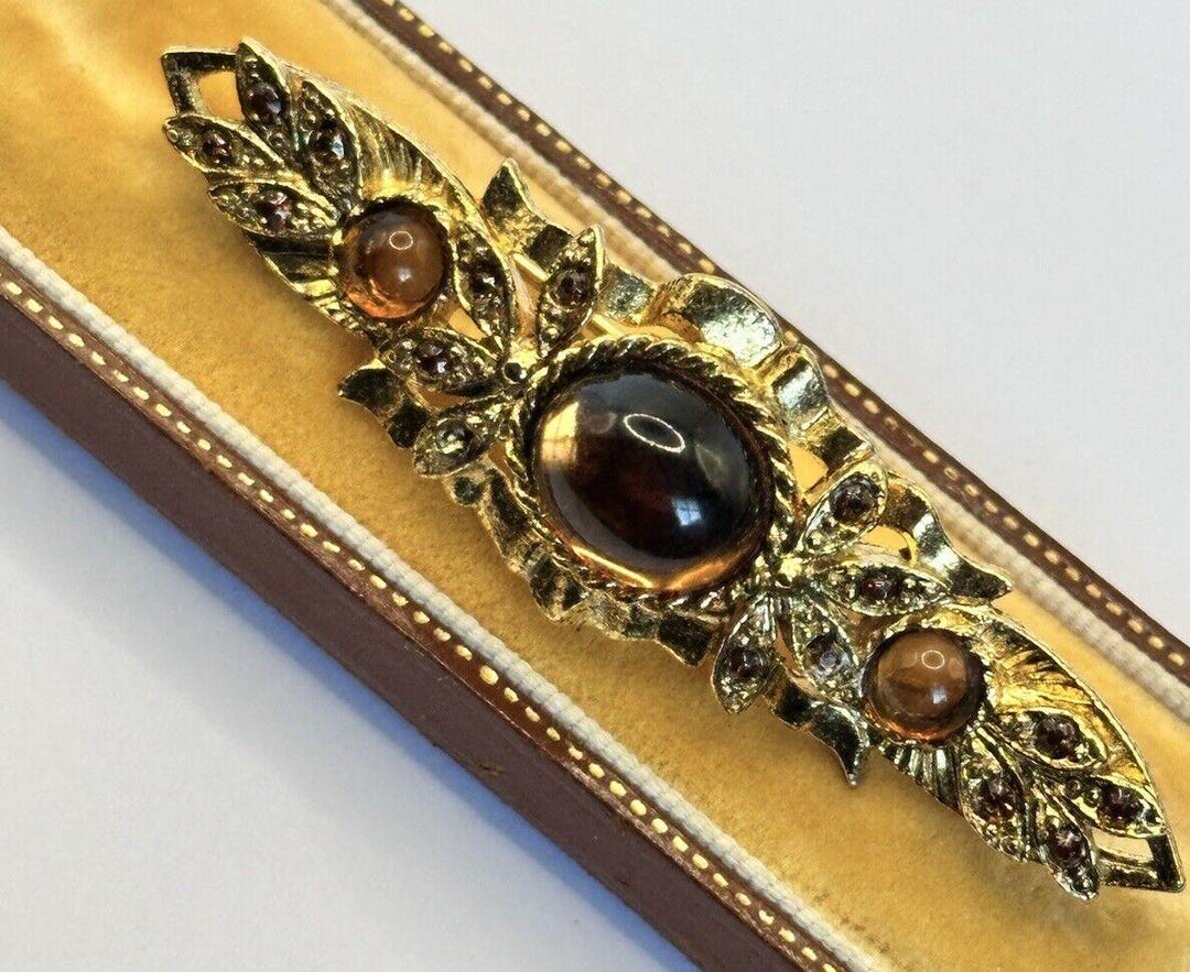 Vintage Sphinx Signed Burnt Orange Cabochon Gold Tone Brooch - Etsy
