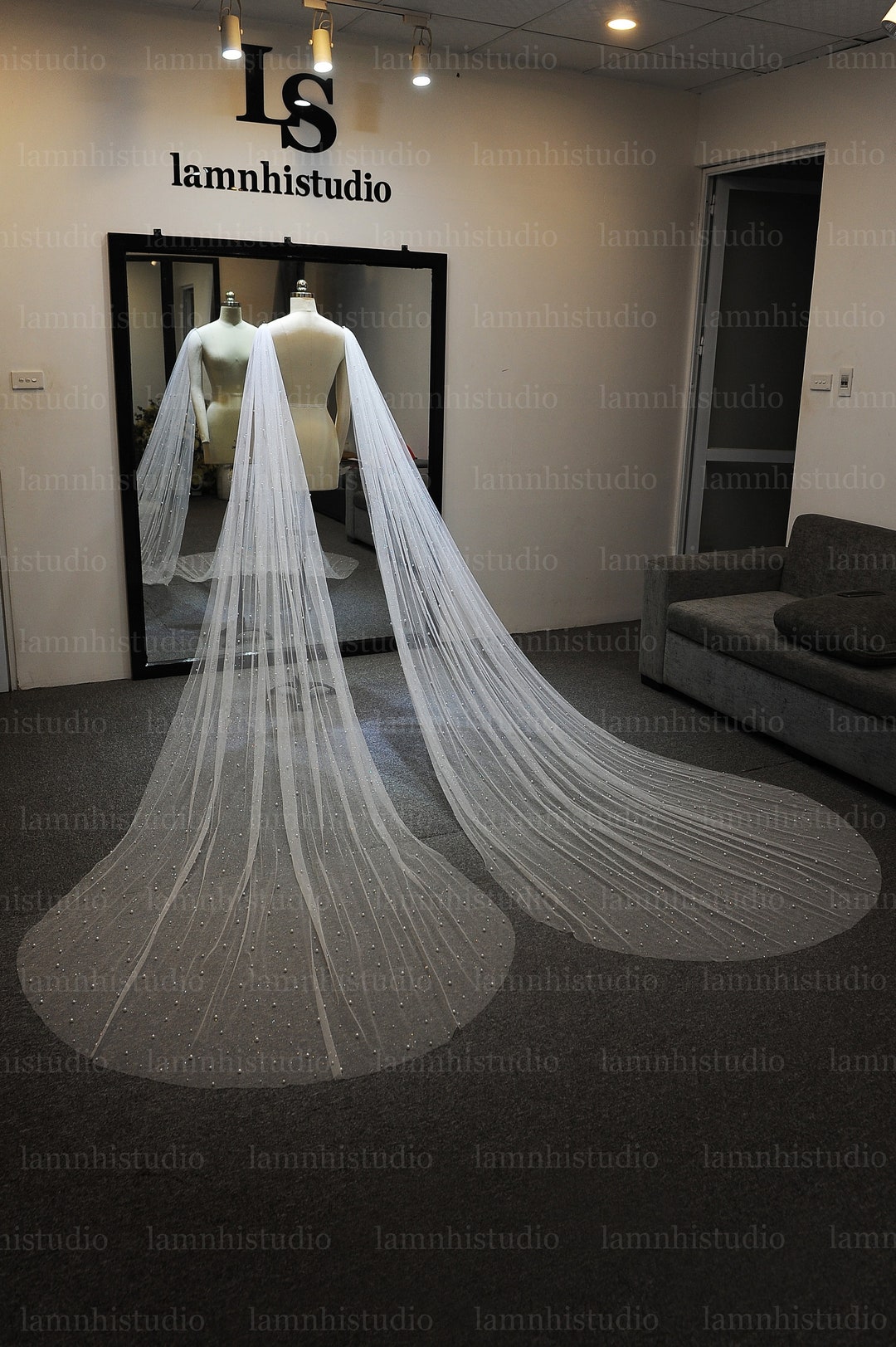 LS139 / Sparkling Cape /bridal Pearl Wings/ Cape Wings/ Shoulder Tulle ...